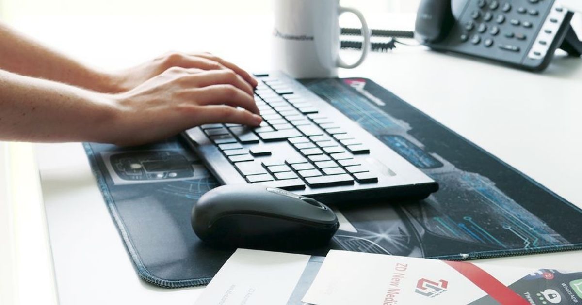 5 Tips Memilih Mouse Pad yang Bagus dan Awet - JETE Indonesia
