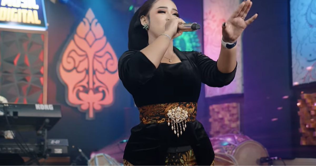 12 Lagu Jawa Viral di TikTok, YouTube hingga Spotify 2025!