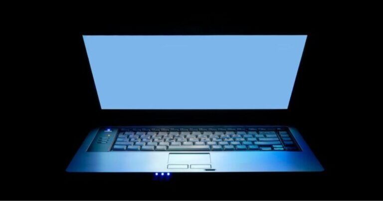 Layar Monitor Tidak Full? Ini Tips Mengembalikannya!