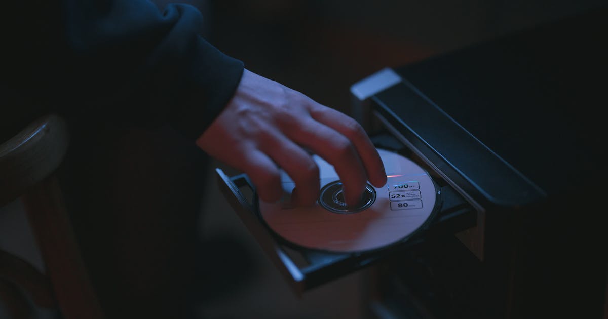 6 Media Penyimpanan Data Populer dari Masa ke Masa