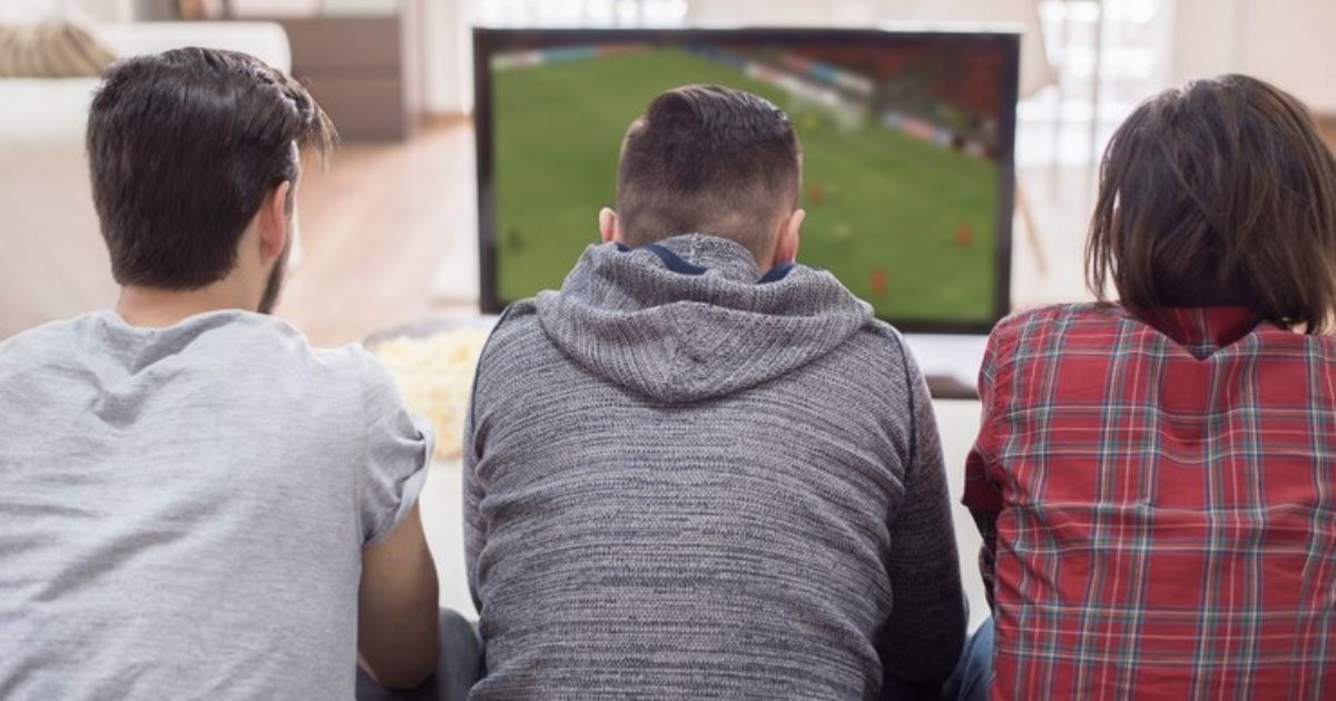 7 Daftar Situs Live Streaming Bola Legal Terbaik 2026