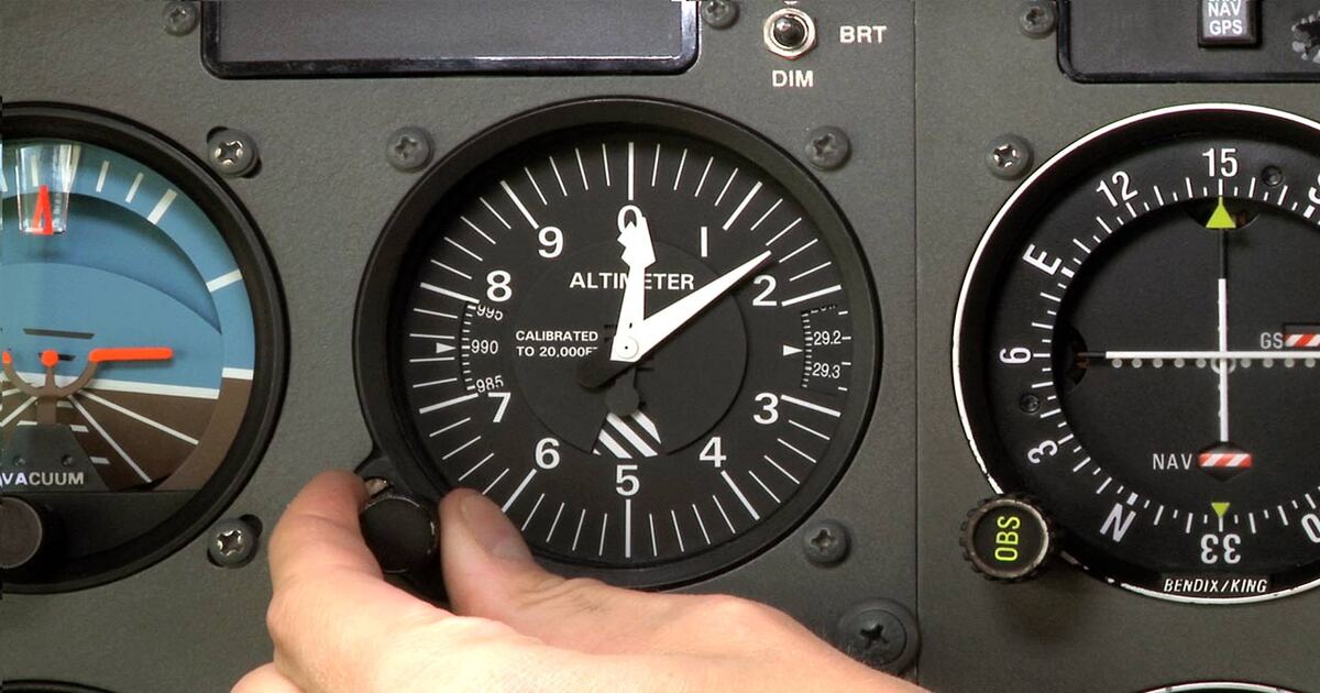 Altimeter: Fungsi, Tipe, dan Bedanya dengan Barometer